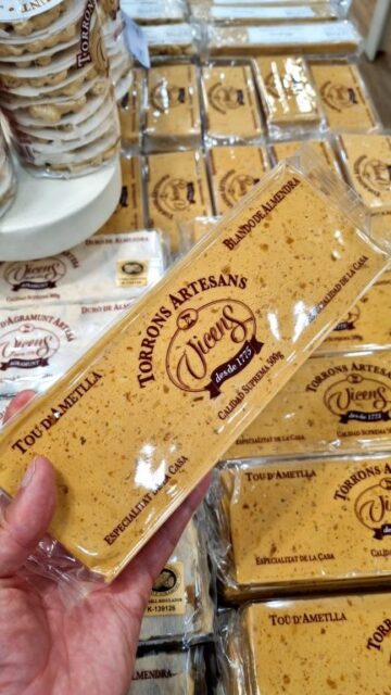 O que é torrone? Onde comprar o Turrón espanhol, doce típico do Natal ...